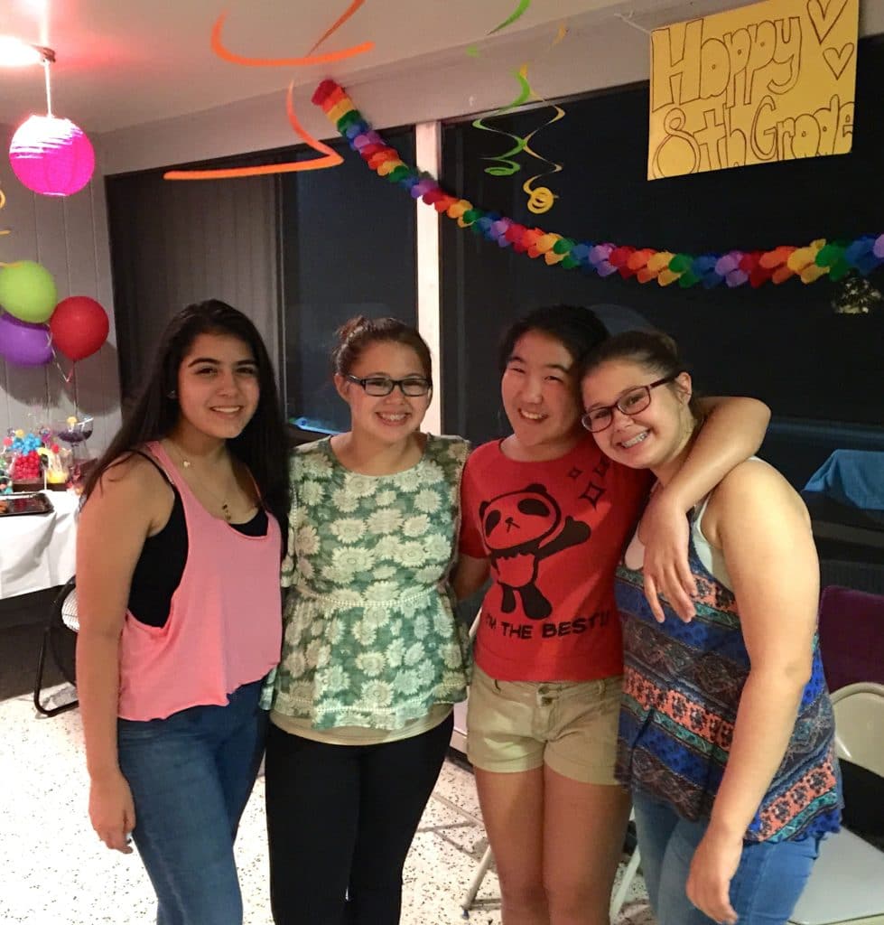 [PHOTOS] How to Help Your Kids Get Social with a Back-to-School Party ...