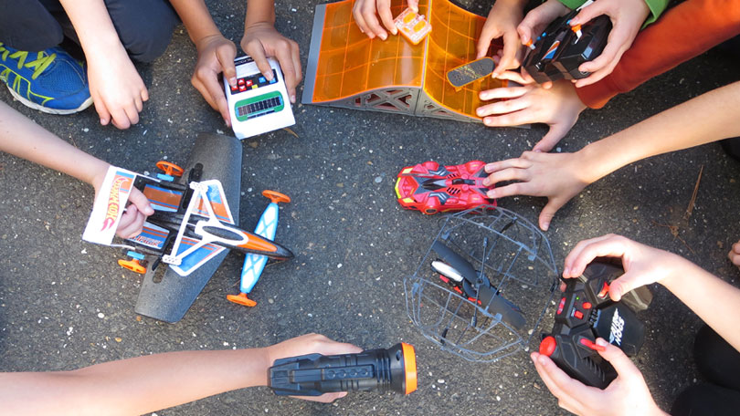 [Gift Guide] The Techie Boy: 24 Cool Toys to Explore, Play & Learn